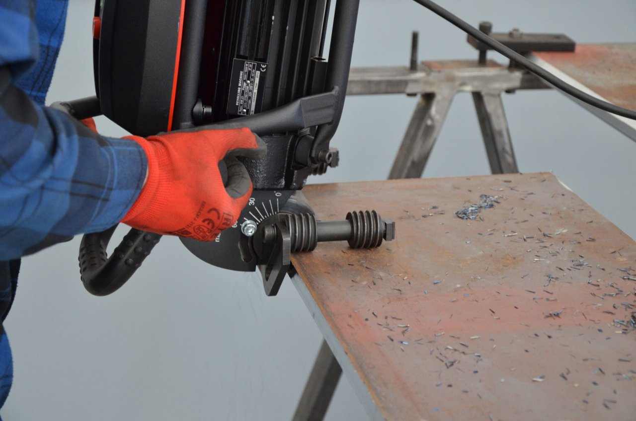 Maxcline | Plate Beveller | Beveling machines